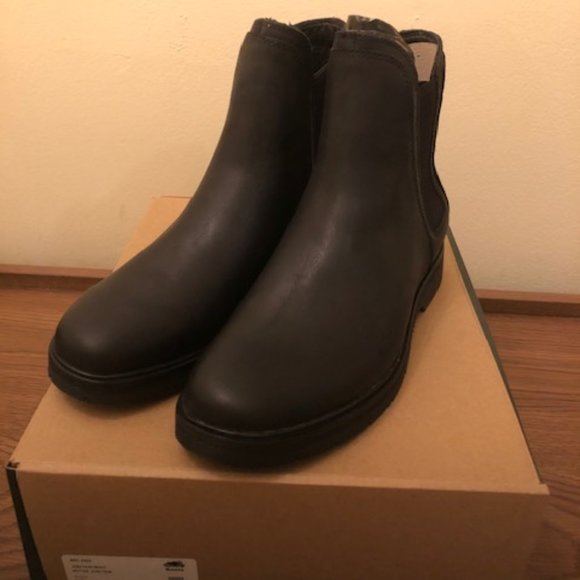 Roots | Shoes | Roots Womens Junction Chelsea Style Boot Size | Poshmark